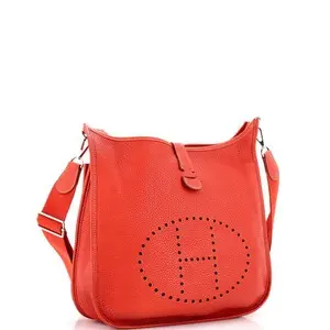 Hermès Evelyne Bag Gen Iii Clemence Gm - Red