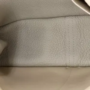 Hermès Halzan 31 Bag Clemence - Gris Perle
