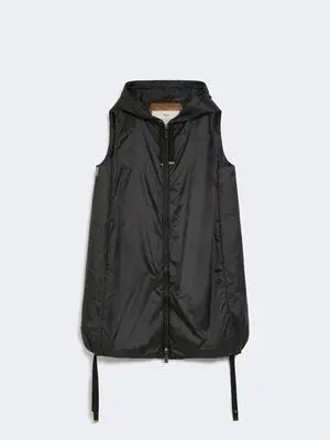 Max Mara Water-repellent Padded Gilet - Black