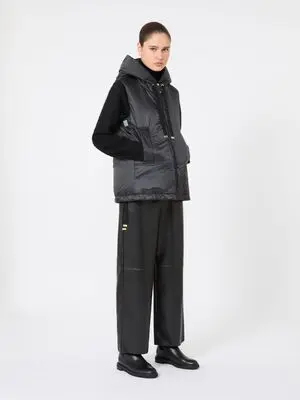 Max Mara Padded Water-repellent Hooded Gilet - Black