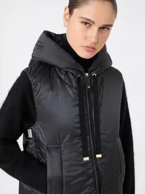 Max Mara Padded Water-repellent Hooded Gilet - Black