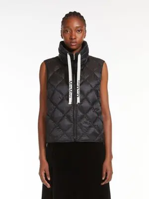 Max Mara Diamond-patterned Padded Gilet - Black