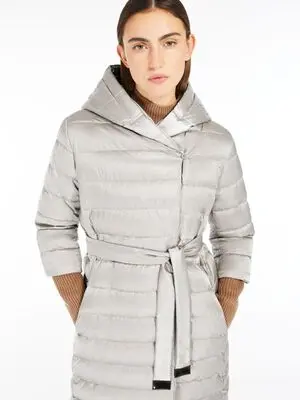 Max Mara Reversible Down Jacket - Sand