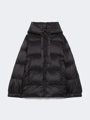 Max Mara Down Jacket In Water-repellent Canvas - Black