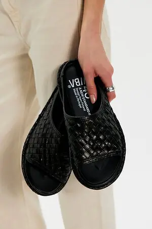 VIBAE Saint Tropez Woven Slide Sandals - Black