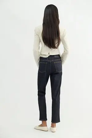 Closed Pedal Pusher Jeans - Rinse