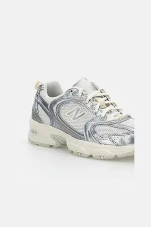 NEW BALANCE 530 Metallic Sneakers - Silver