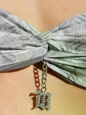 MISBHV Twisted Chain-detail Bikini Top