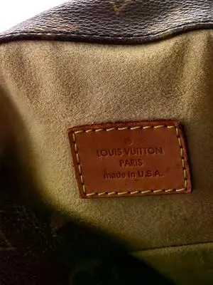 LOUIS VUITTON Artsy Handbag Monogram Canvas Mm Hobo Bag - Brown