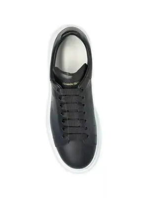 Alexander McQueen Oversized Sneakers - Black