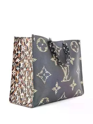 LOUIS VUITTON Onthego Limited Edition Jungle Monogram Giant Gm Tote Bag