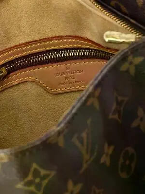 LOUIS VUITTON Looping Handbag Monogram Canvas Gm