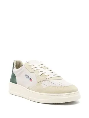 AUTRY Medialist Low Leather Sneakers - Green
