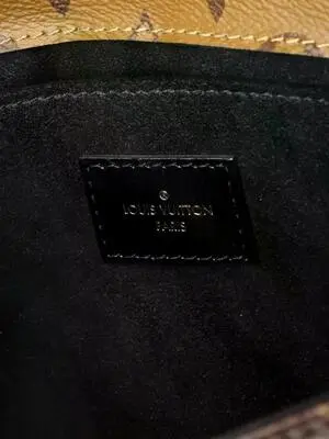 LOUIS VUITTON Pochette Metis Monogram Crossbody Bag - Brown