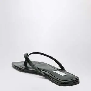 TOTEME Crocodile-effect Leather Thong Sandals - Green