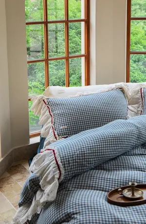 EVER LASTING Gingham Floral Ruffle Bedding Set
