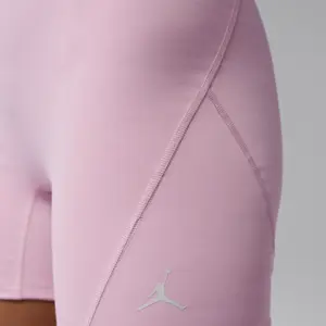 JORDAN Sport Essentials Dri-fit Shorts - Pink