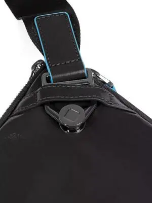 PIQUADRO Belt Bag - Black