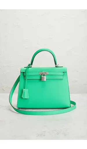 Undefined Hermes Epsom Kelly 25 Sellier Handbag - Vert Comics