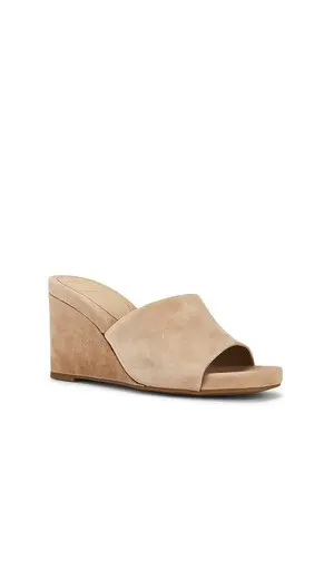 Dolce Vita Holta Wedge Sandal - Camel