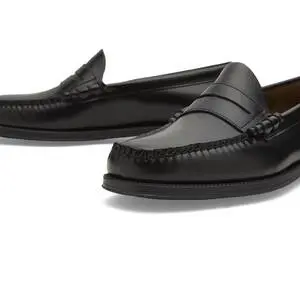 G.H. BASS & CO. Larson Loafer - Black Leather