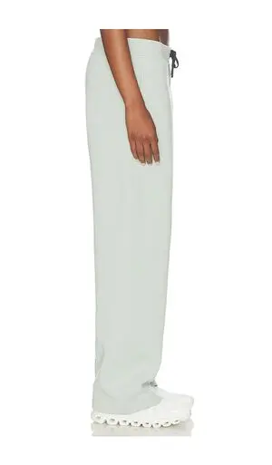 On Focus Tech Sweatpant - Mint