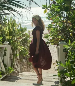 HMD Quinn Midi Dress