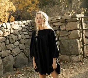 HMD Theda Organic Cotton Poplin Dress - Black