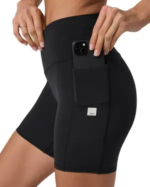 Vuori Alltheform Pocket Shorts