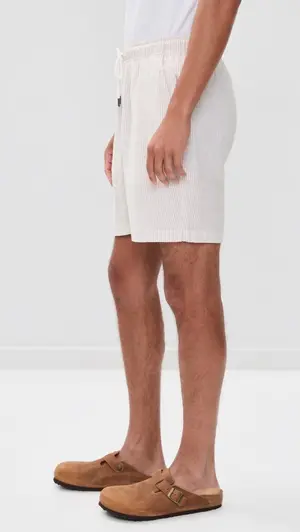 Onia Classic Pull-on Linen Shorts - Sand