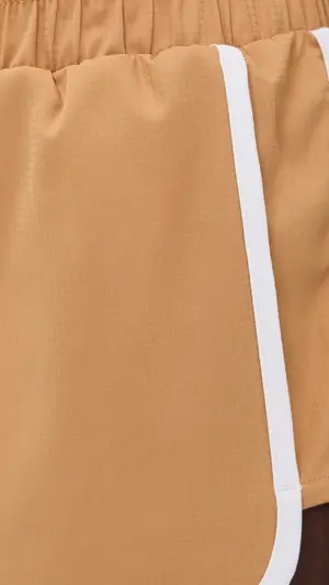 Varley Arlington Running Shorts - Apple Cinnamon