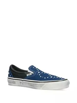 VANS Classic Slip-on Sneakers - Blue