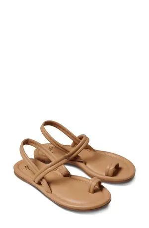 Beek Pavo Toe Loop Sandal - Beach