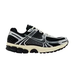 Nike Air Zoom Vomero 5 Sneakers - Black