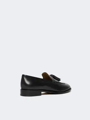 Max Mara Tasselled Leather Loafers