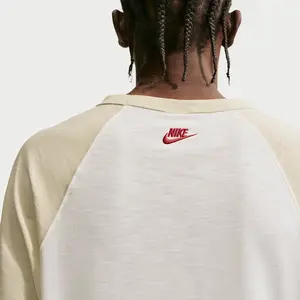 Nike 3/4 Sleeve Raglan Top