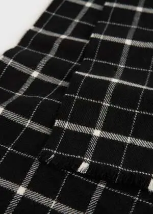 TOTEME Windowpane Scarf /white