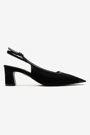 PROLOGUE SHOES Hilda Block Heel Pump - Black