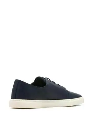 COMMON PROJECTS Lace-up Sneakers