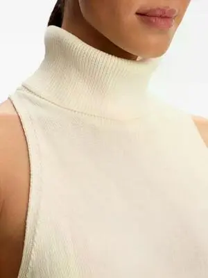 12 STOREEZ Roll-neck Top