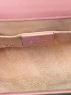 Gucci Small Sissima Padlock Crossbody Bag - Pink