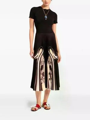 La DoubleJ Chignon Pleated Short-sleeved Dress