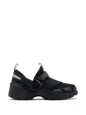 Nike Jordan Trunner Lx Sneakers - Black