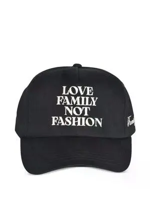 FAMILY FIRST Logo Lettering Cap - Black