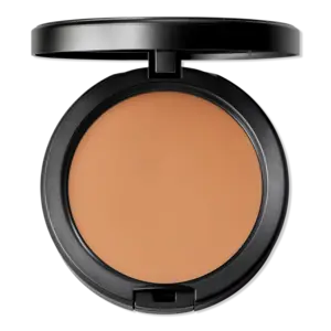 MAC COSMETICS Studio Fix Powder Plus Foundation With 24hr Oil Control + Blur-matte Finish - C6