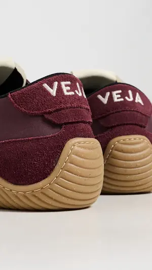 VEJA X Baserange Jitsu Sneakers - Amarante