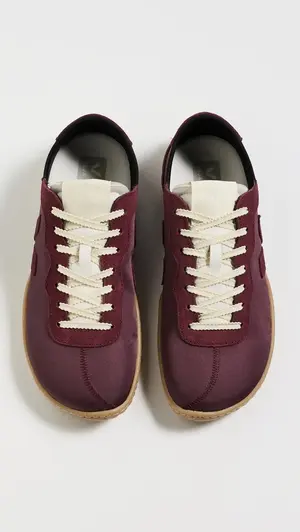 VEJA X Baserange Jitsu Sneakers - Amarante