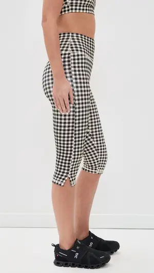 Strut This The Wren Check Capri