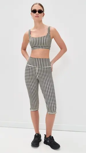 Strut This The Wren Check Capri