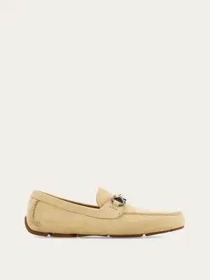 FERRAGAMO Gancini Drivers - Beige